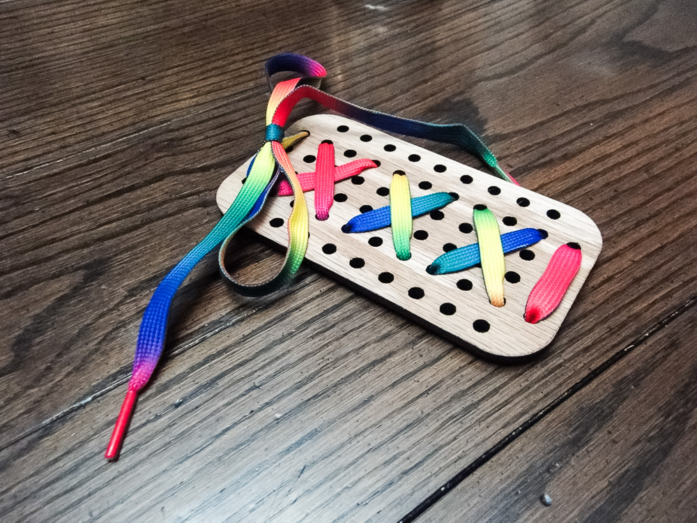 83: Lacing Cards – 52LASERS
